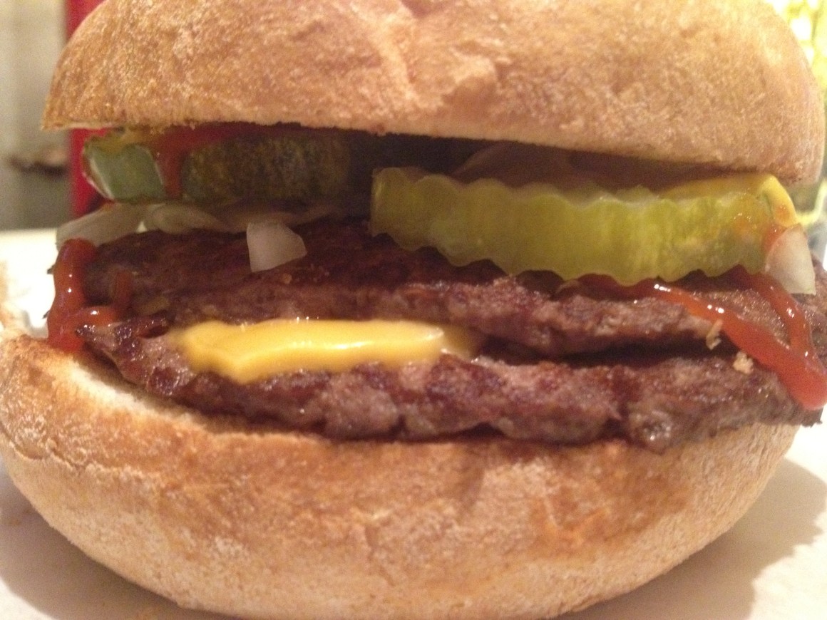 “Cheezborger”! The Chicago Cubs Billy Goat Tavern Curse! World Series ...