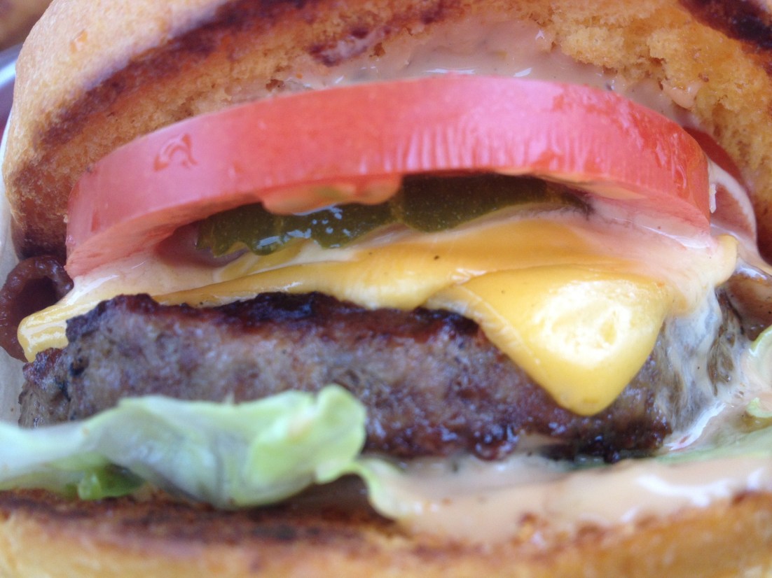 Napa’s Burger Battle! Taylor’s Gotts Great Burgers! A Mondo Burger ...