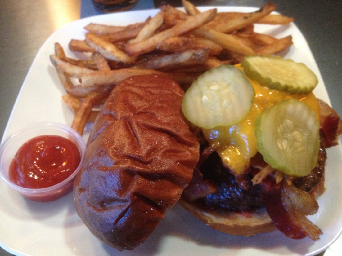 Rocking Out Kuma’s Heavy Metal Burgers! Chicago’s Best Burger? – johnrieber