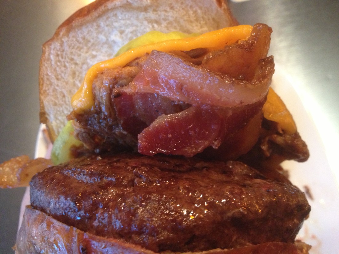 Rocking Out Kuma’s Heavy Metal Burgers! Chicago’s Best Burger? – johnrieber