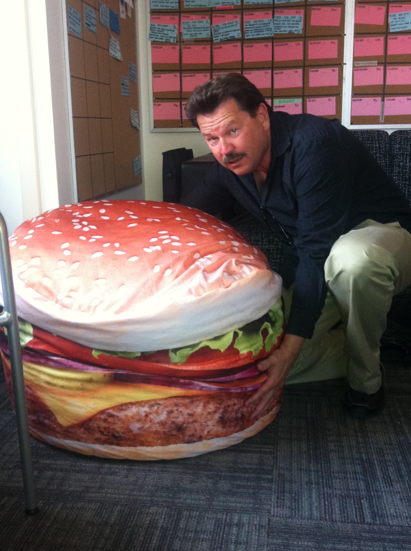 Cheeseburger Wedding Cakes! Motorcycles! Wackiest Cheeseburger Products ...