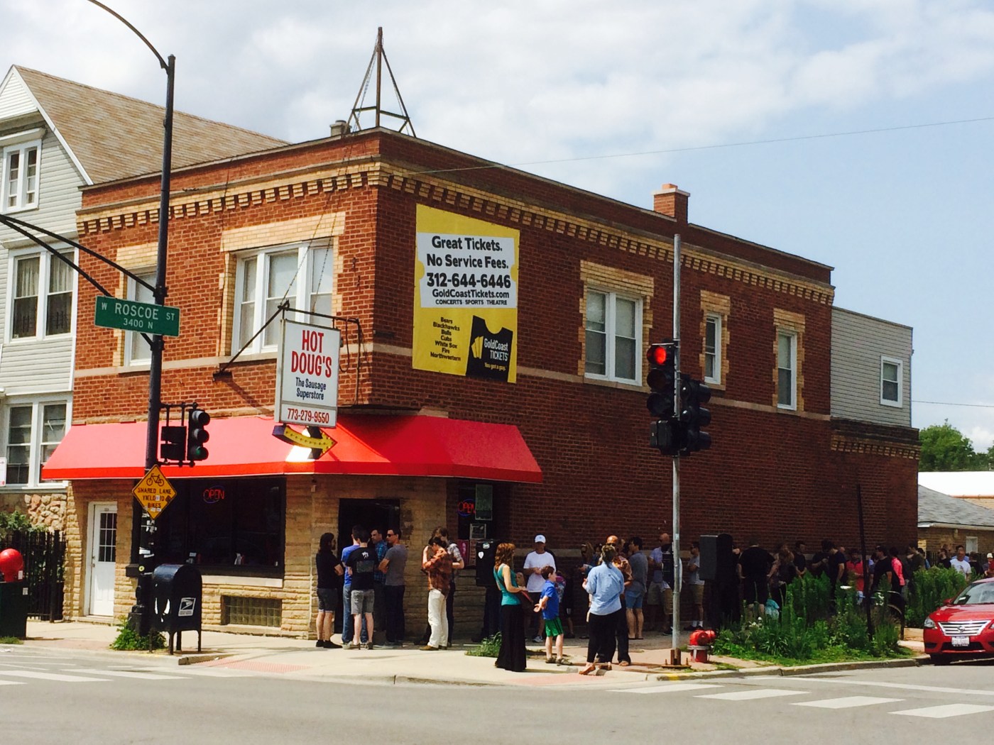 Hot Dog Day! Hot Doug’s Shocker! Chicago’s Hot Dog Legend Calls It ...