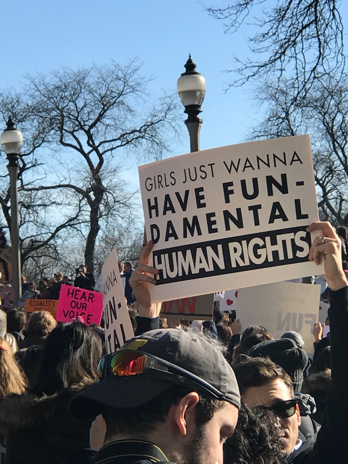 Women’s March On Chicago! 250,000+ Strong! American Democracy At Work ...