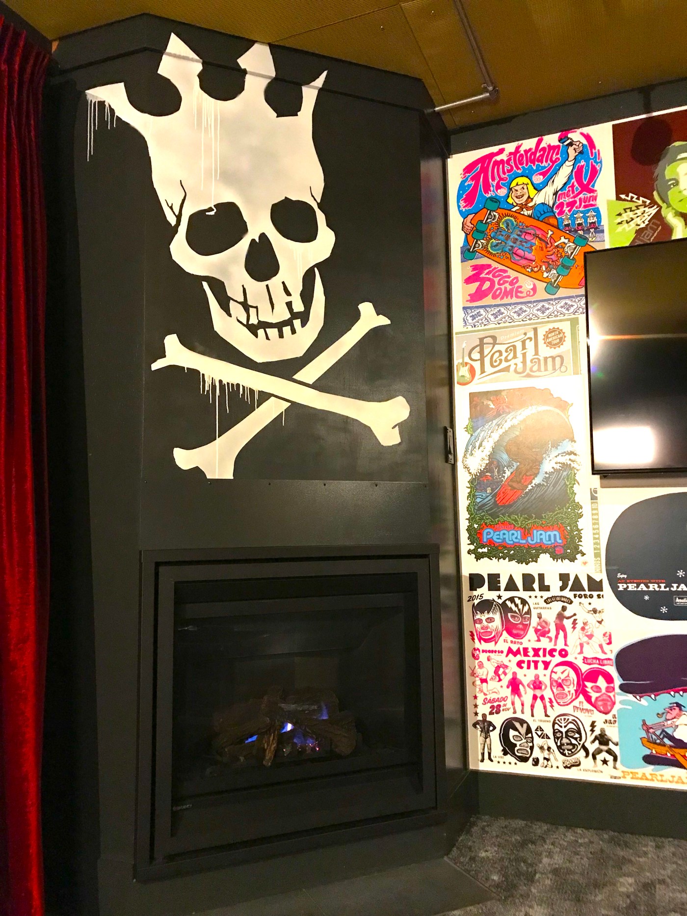 We Rocked The Pearl Jam Suite! Seattle’s Edgewater Inn! The Beatles ...