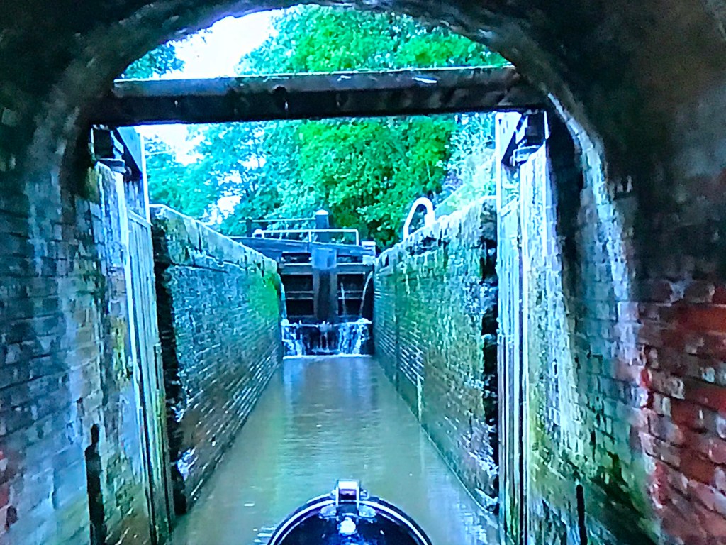 Fascinating TV Series “Travels By Narrowboat!” How A Change Of Life Led ...