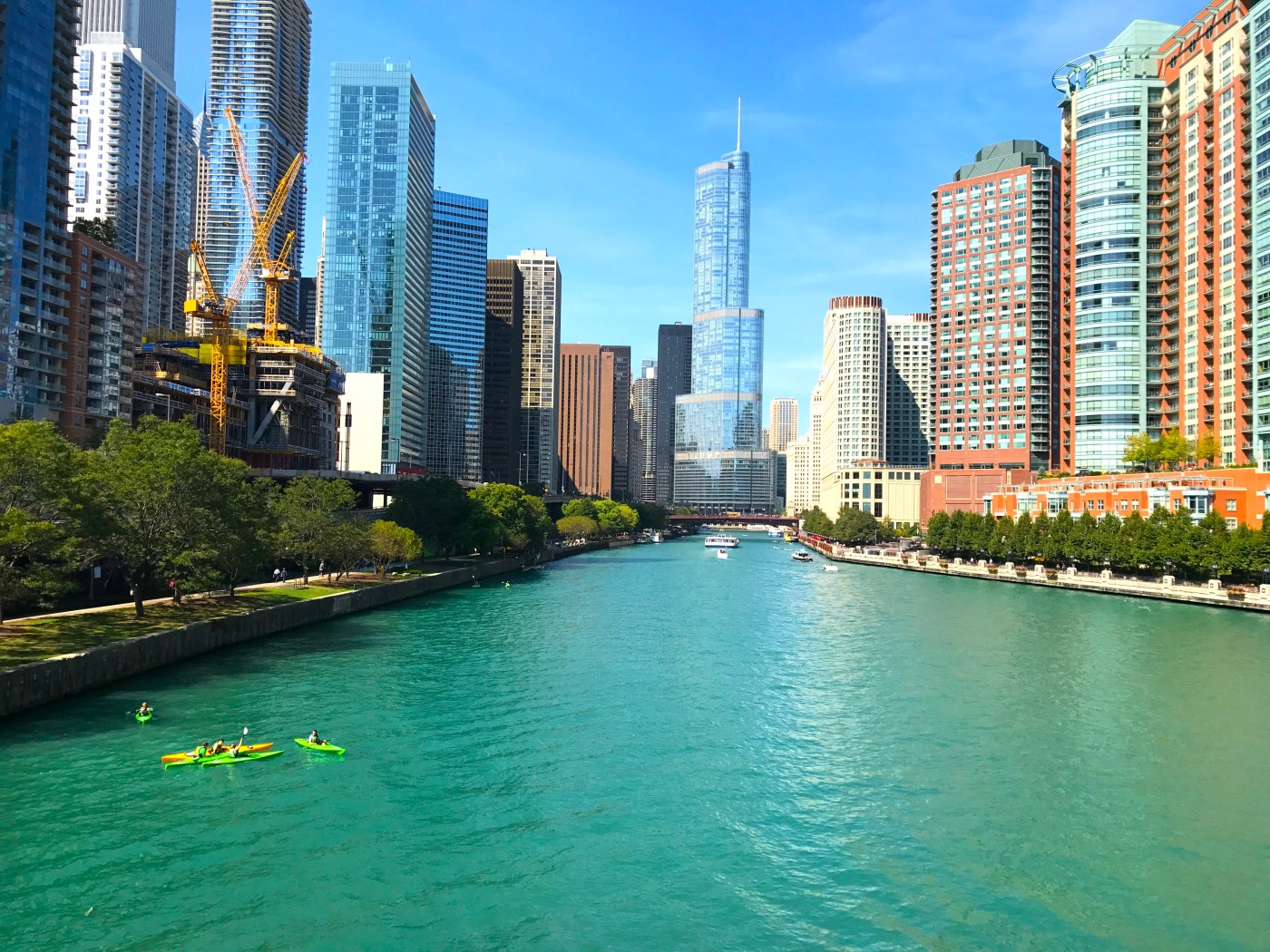 Chicago’s Incredible River Walk Is Closed! Here’s A Tour Of What You ...