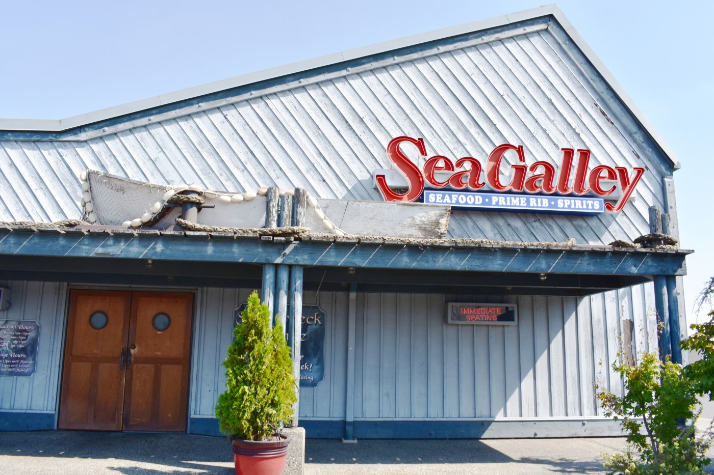 “We’ve Got Crab Legs!” Sea Galley! Seattle’s Legendary Crab House ...