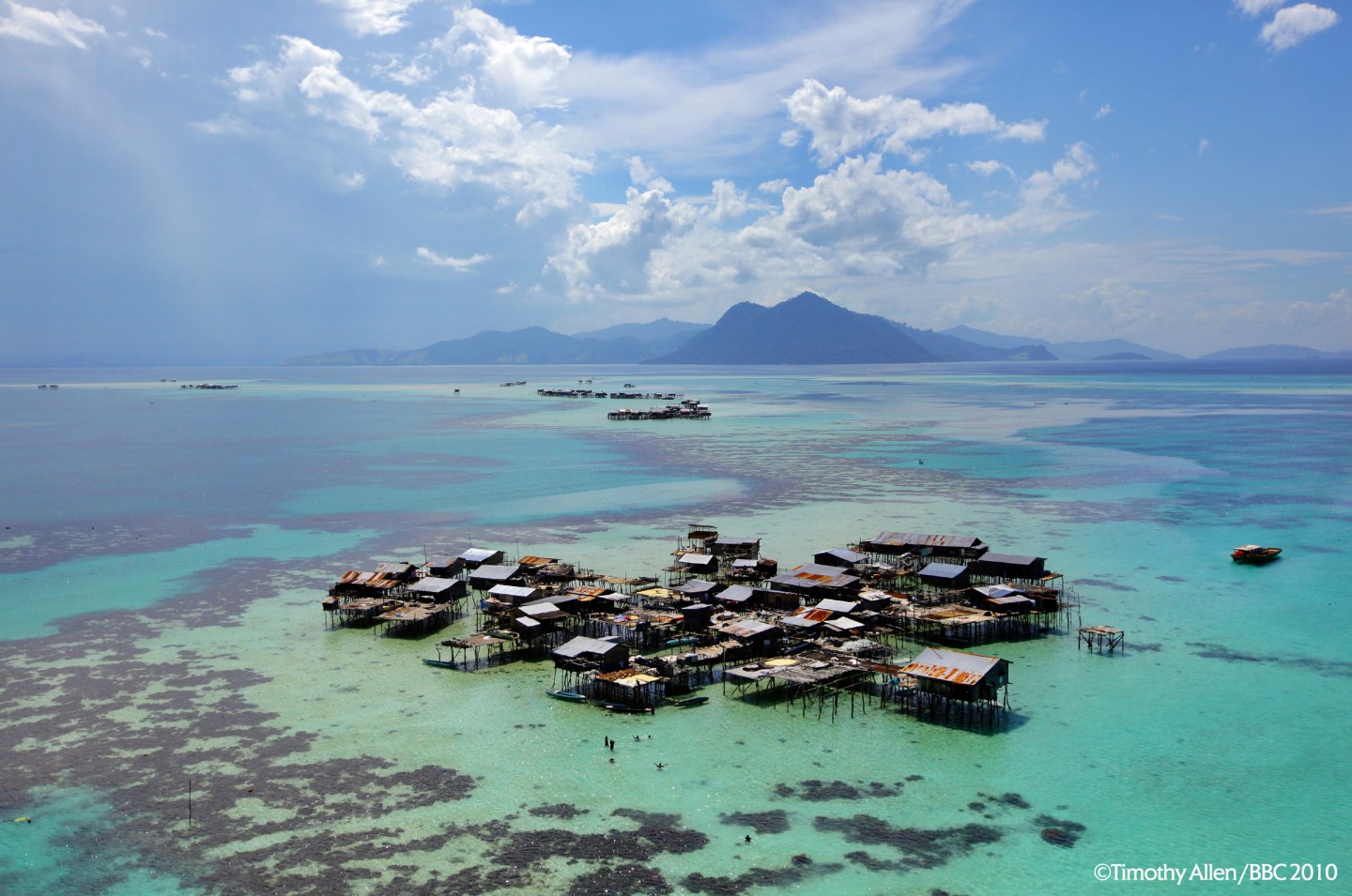 Could You Survive 100% On The Water? These “Sea Gypsies” Spend Their ...