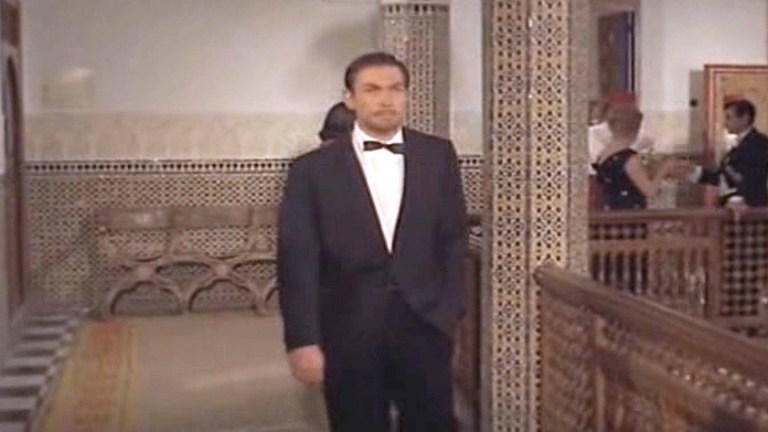 A 007 Spoof With “Connery – NEIL Connery!” It’s The “We Are Family ...