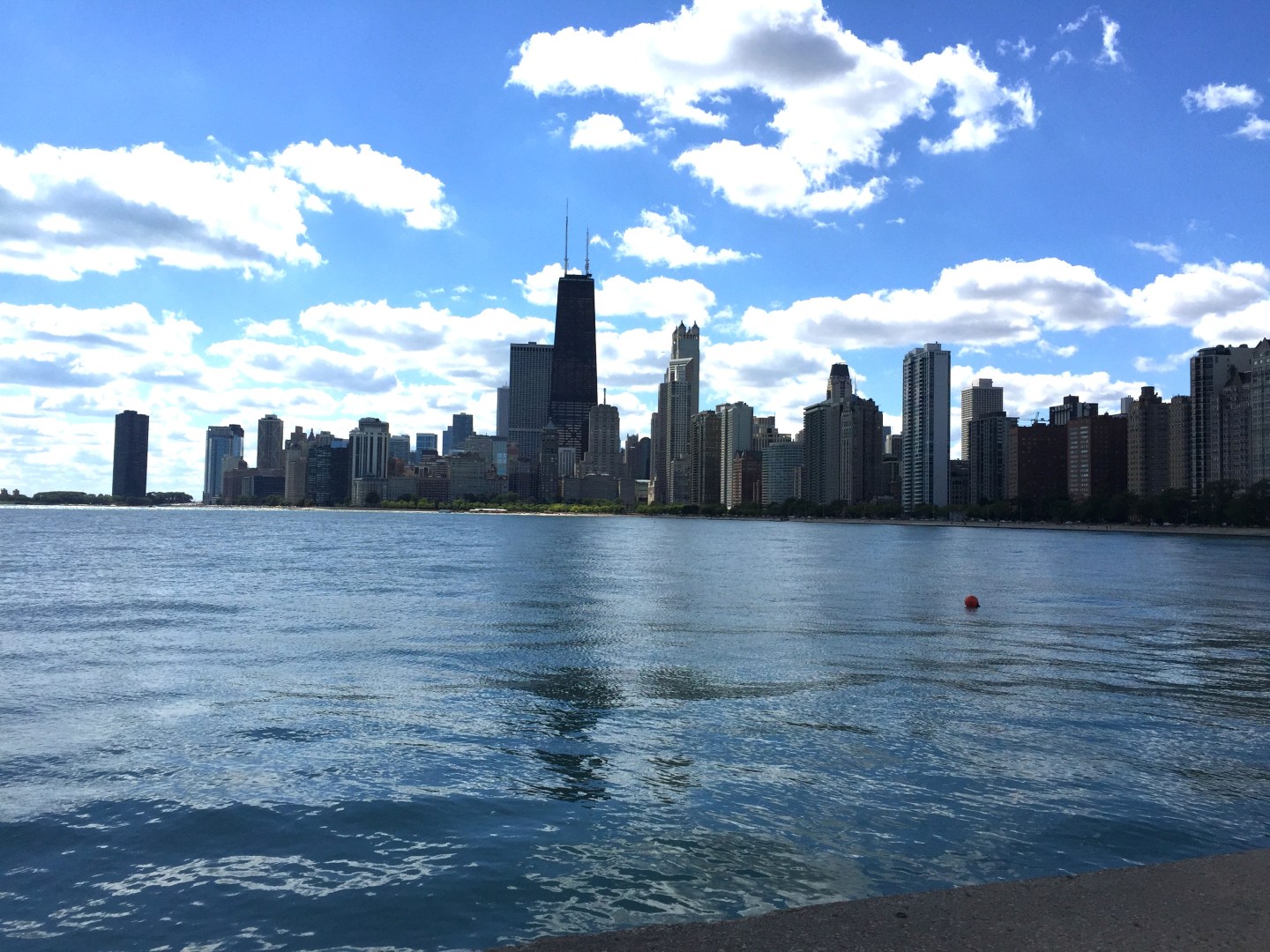 Would You Live In A Corn Cob? Check Out Chicago’s Unique “Marina City ...
